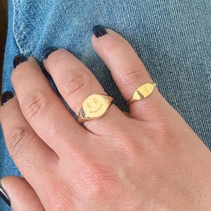 14K Solid Gold Smiley Face Signet Ring: Happy Face Engraved Band; in ...