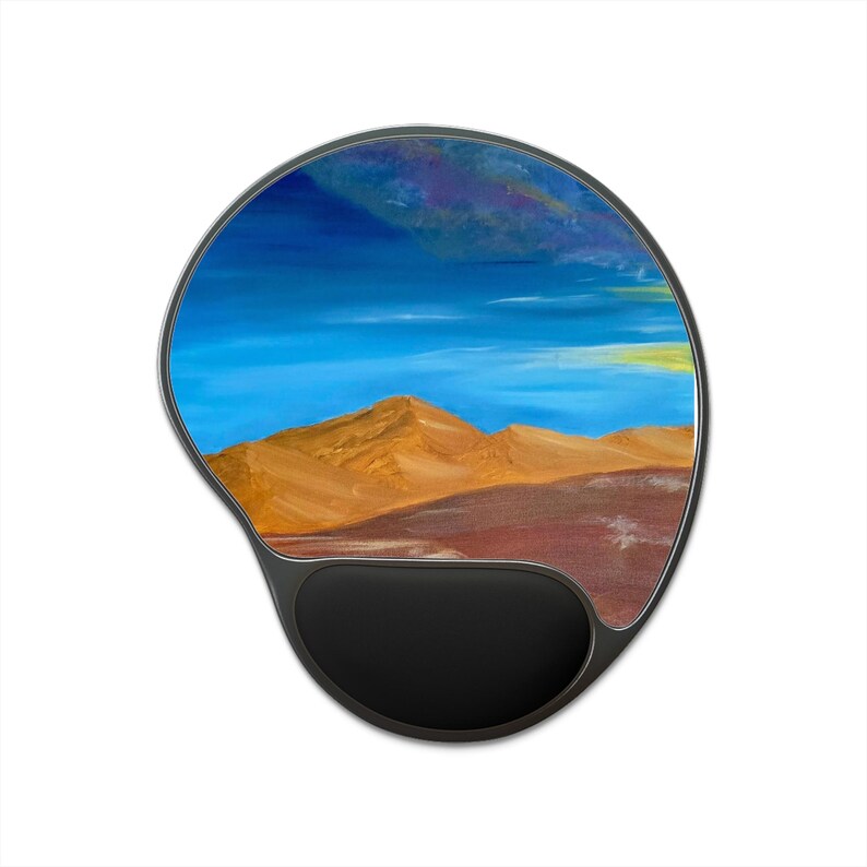 Quenched Desert Mouse Pad With Wrist Rest, Desk Accessory for Home ...