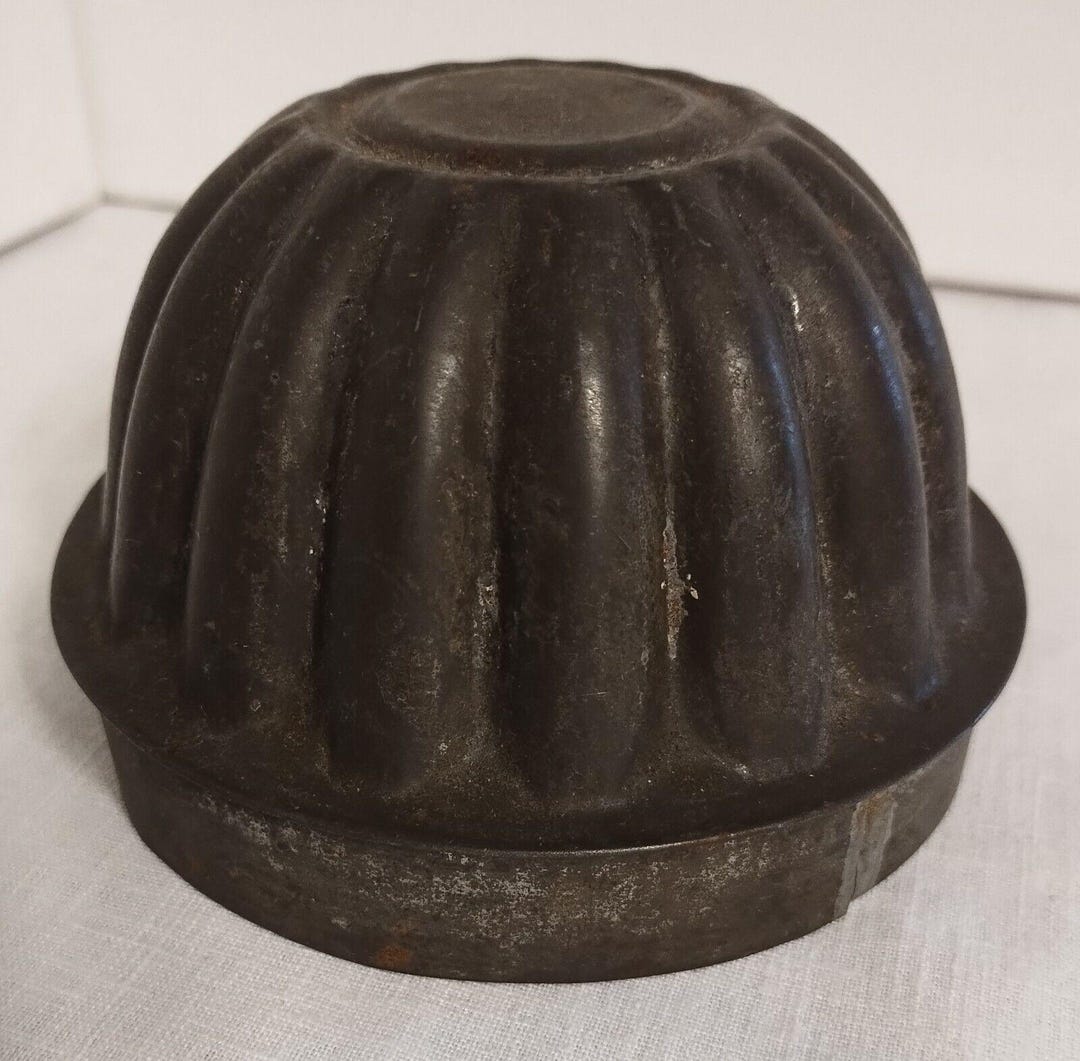 Vintage 5" Round Metal Jello Mold - Etsy