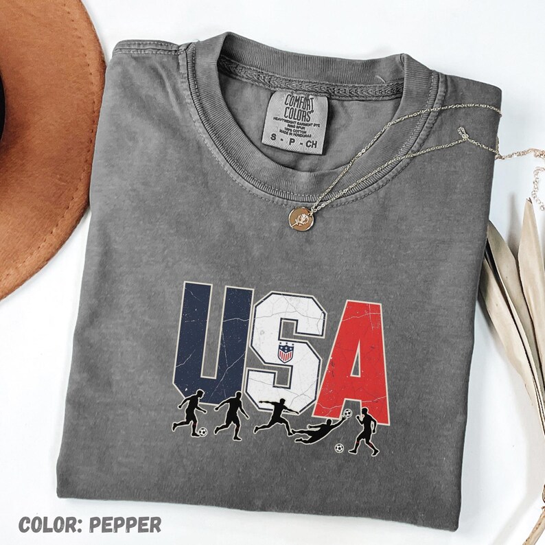 Comfort Colors Retro USA Soccer Shirt, Womens USA Crewneck Shirt, USA ...