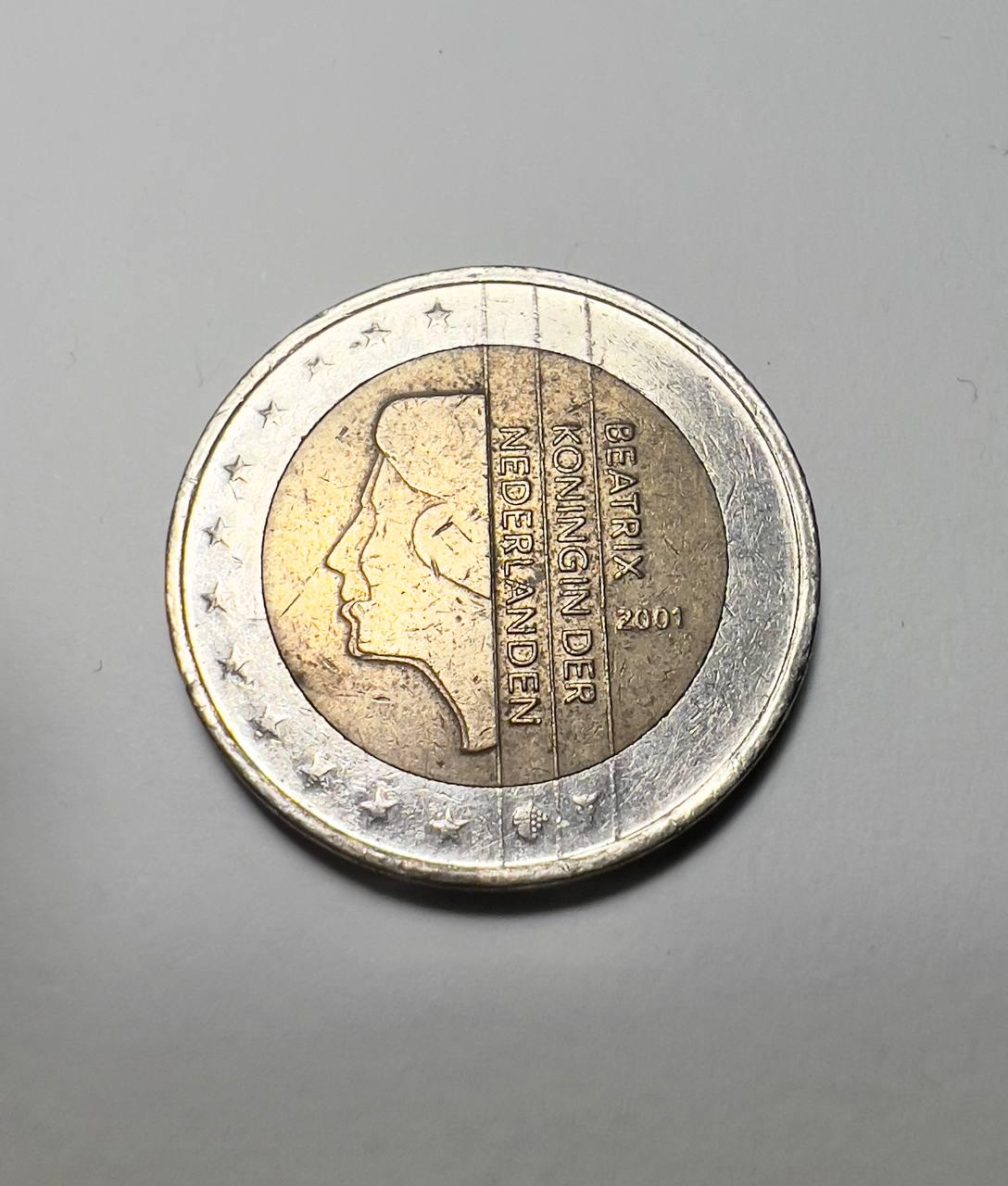 Rare: 2 Euro Coin Beatrix Queen of the Netherlands, 2001 - Etsy