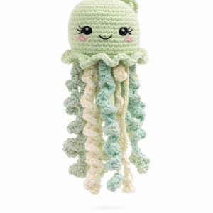 Crochet Jellyfish Pattern Ornament - Etsy UK