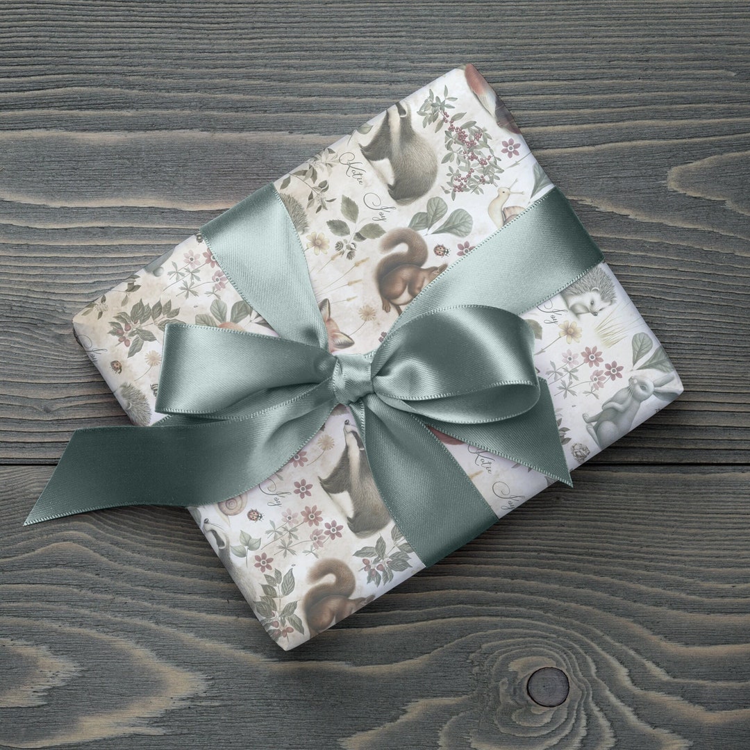 Woodland Animals Wrapping Paper - Custom Name, Forest Animal Prints ...