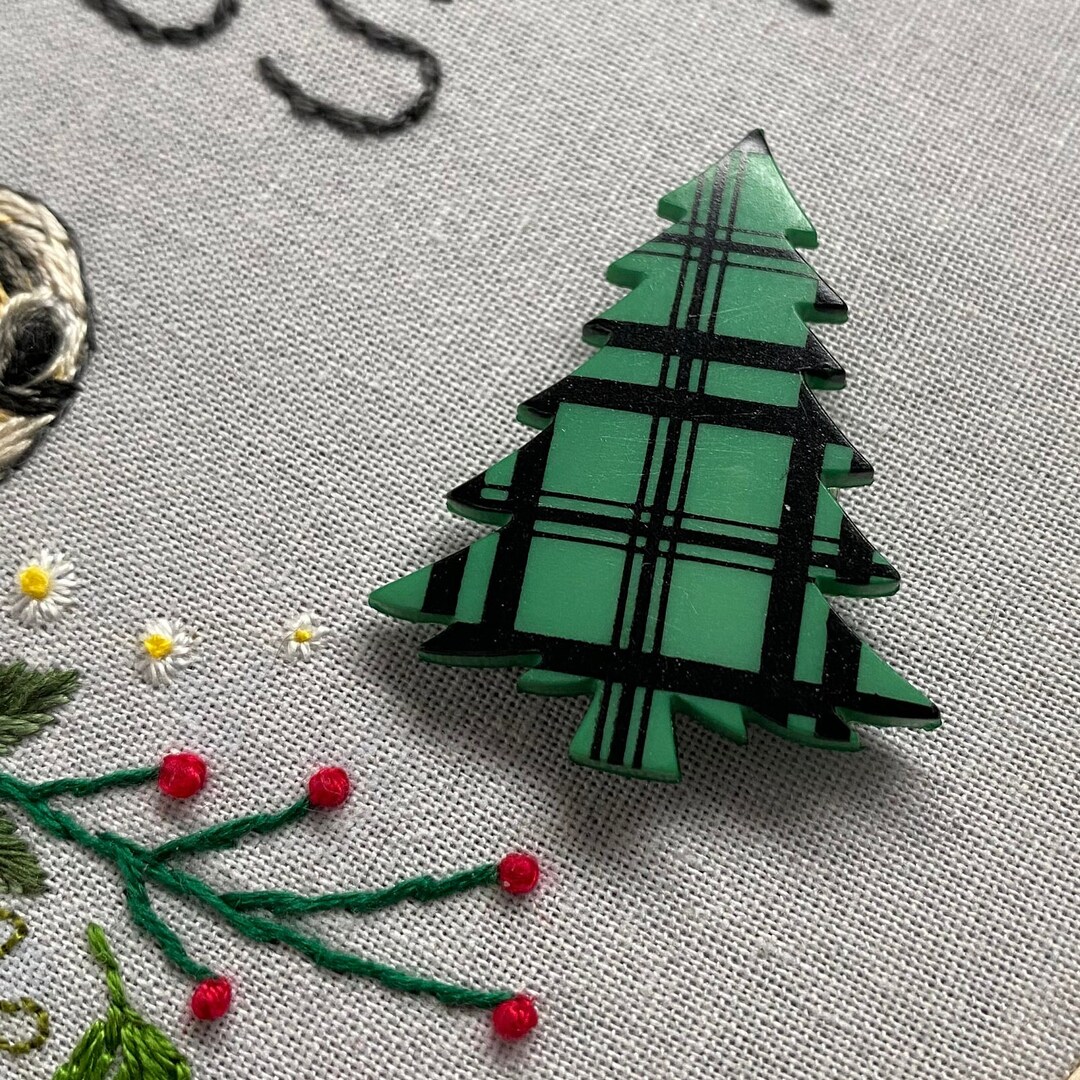 Christmas Tree Needle Minder - Etsy