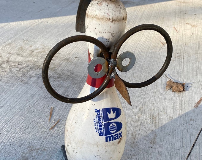 Bowling Pin Yard Art Bird. Recycled Garden Sculpture. - Etsy