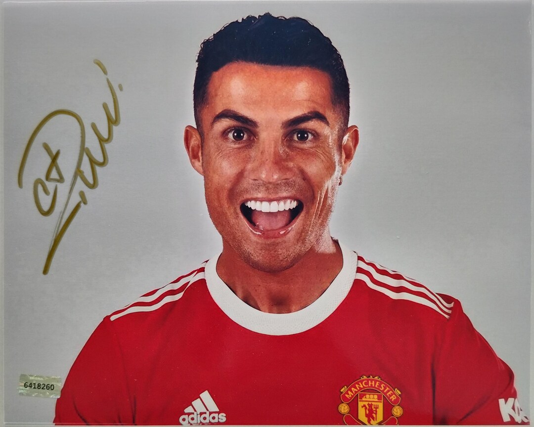 Cristiano Ronaldo Signed Photo 20x25 Cm (8x10 In) + GCOA Certificate of ...