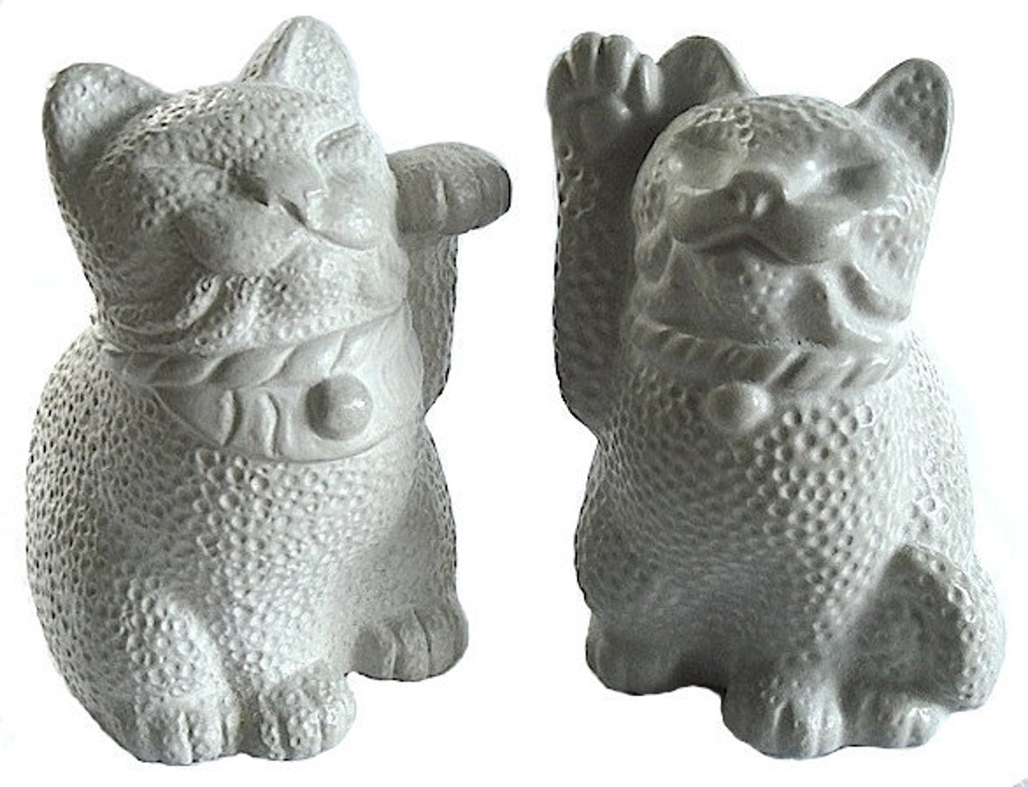 Maneki Neko Lucky Cat Japanese Bobtail Garden Sculpture by Tyber Katz ...