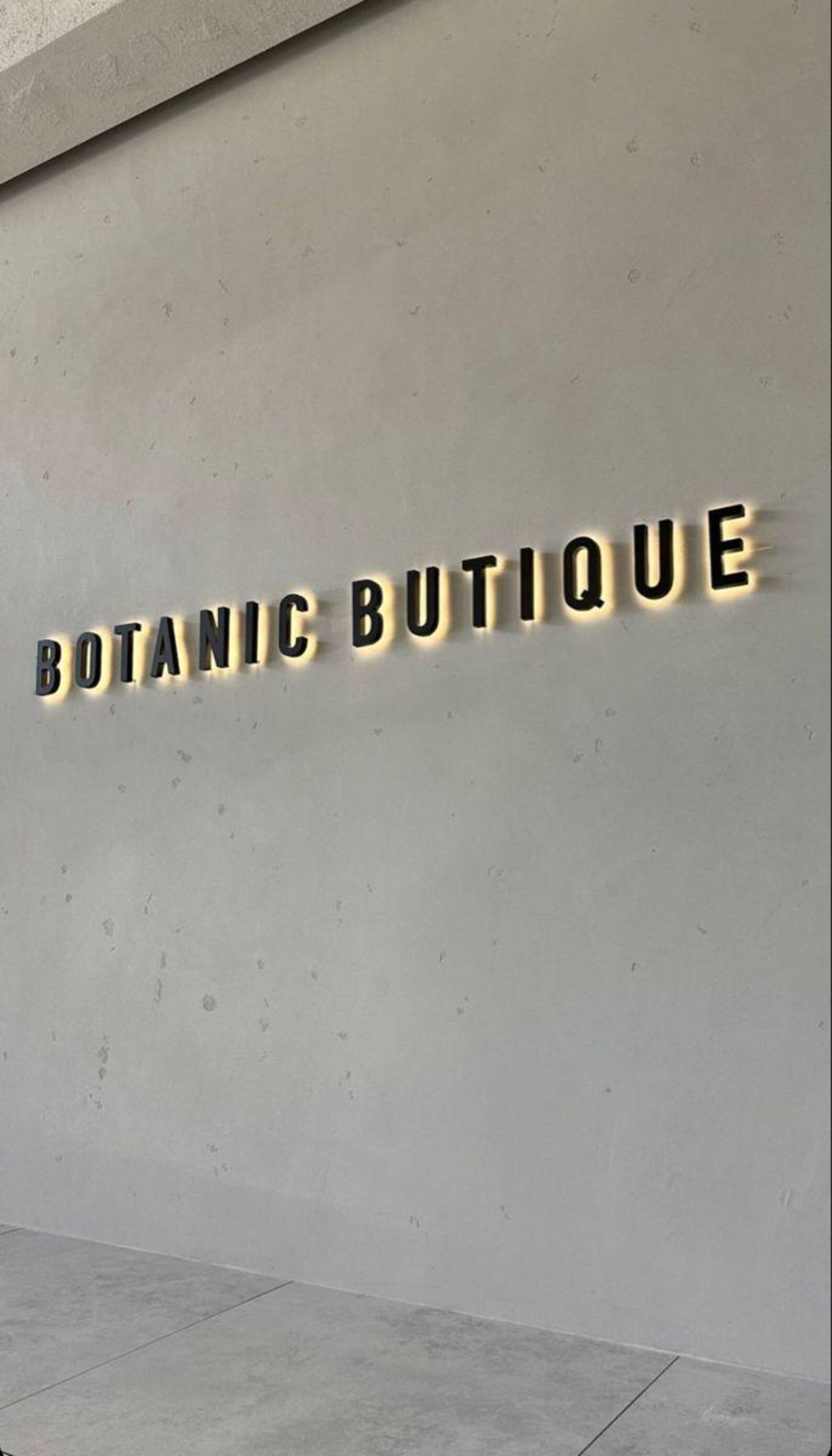 Custom 3D Metal Backlit Sign, Illuminated Channel Letters, LED Signs ...