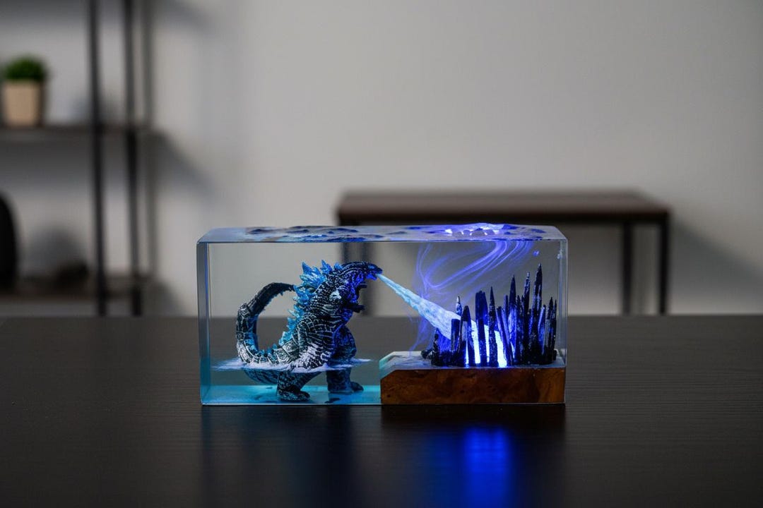 Godzilla Atomic Fury Resin Lamp | Dark Kaiju Monster Diorama Night ...