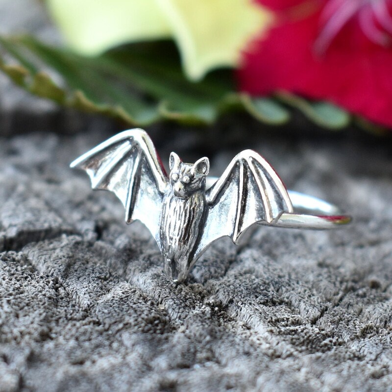Bat Ring - Etsy