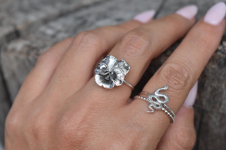 Pansy Ring, Sterling Silver Pansy Ring, Flower Lover, Plant Lady, Alice ...