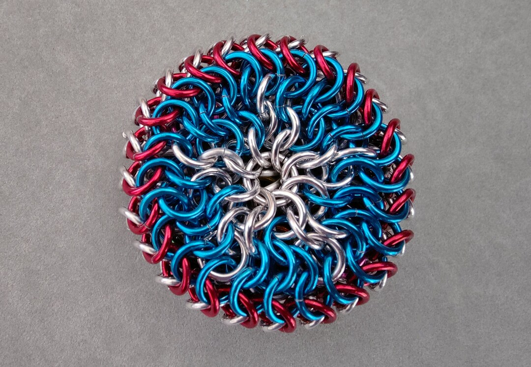 Chainmail Footbag - Captain America - Etsy