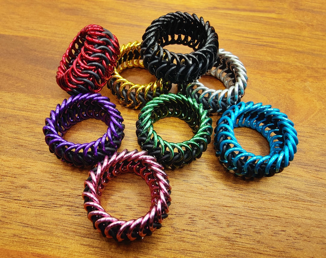 Stretchy Chainmaille Rings in Your Choice of Colors - Etsy