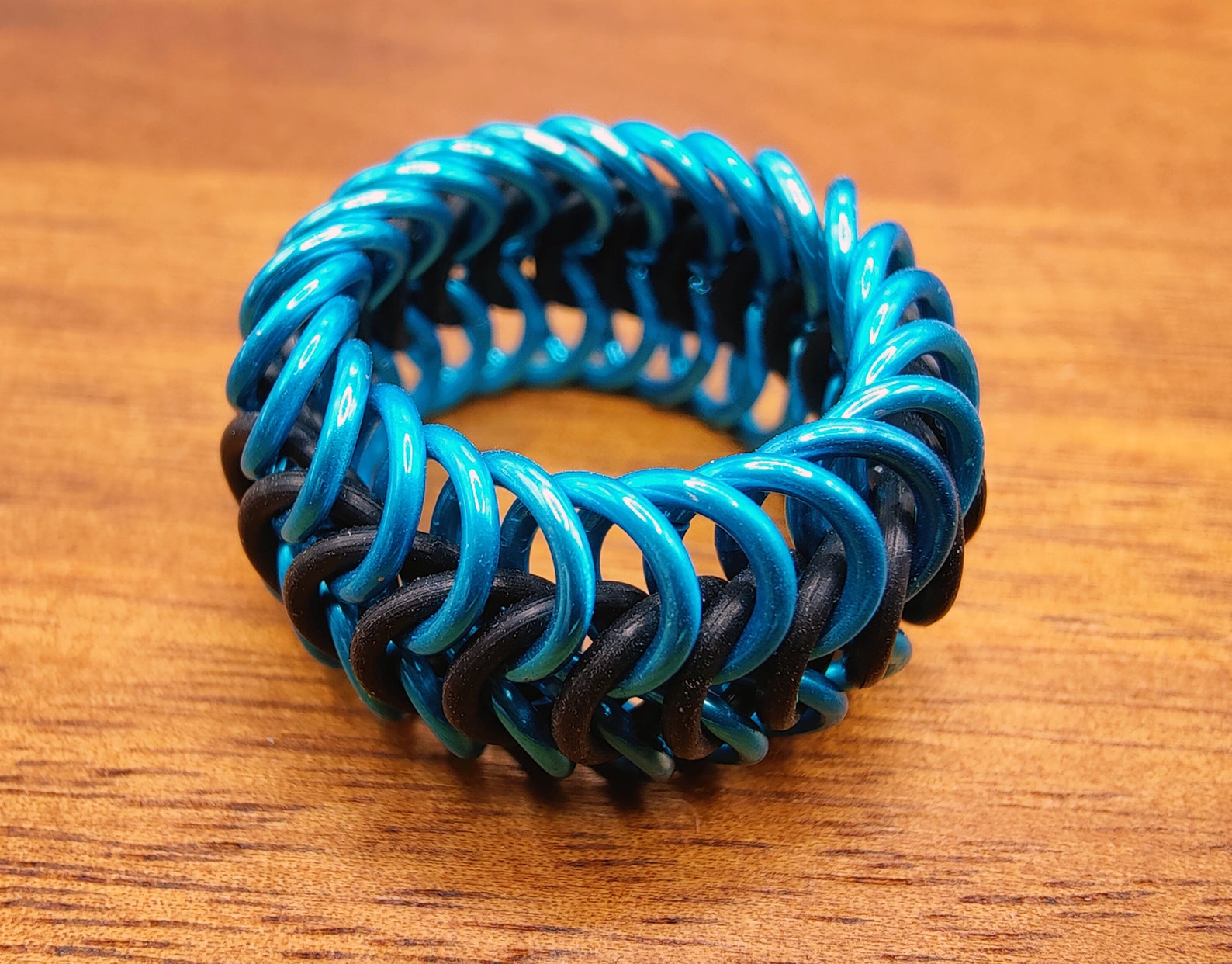 Stretchy Chainmaille Rings in Your Choice of Colors - Etsy