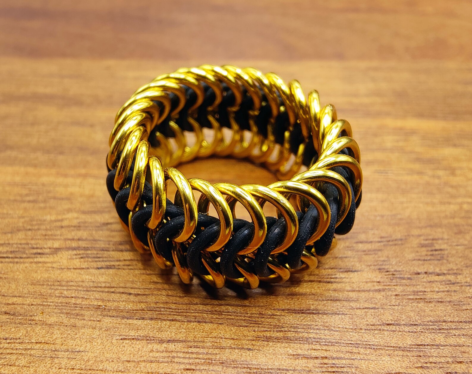 Stretchy Chainmaille Rings in Your Choice of Colors - Etsy