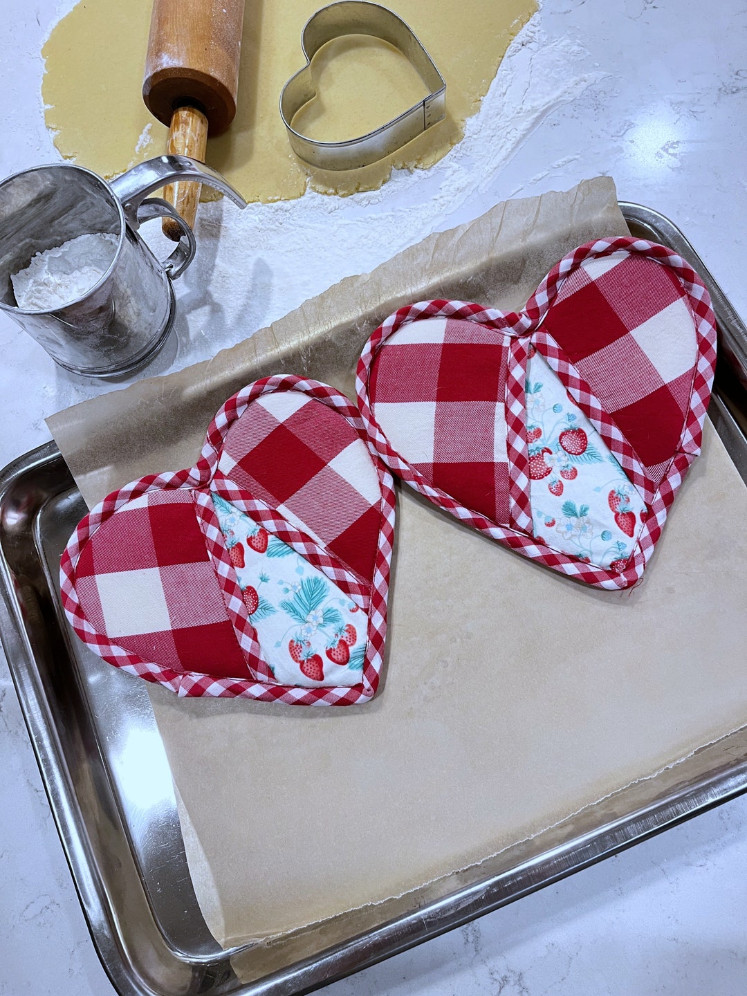 RED GINGHAM Set of 2 Heart Hot Pads - Etsy