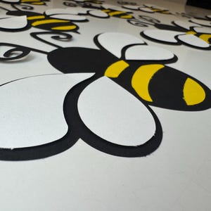 2D Bumble Bee Cut-outs Set of 3 - Etsy