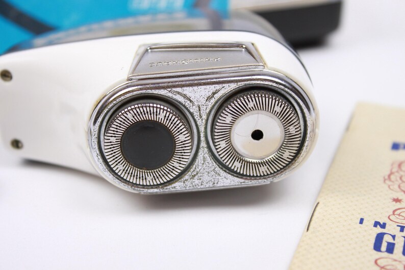 Philips Philishave 800 Electric Shaver - Vintage 1960s - Complete ...