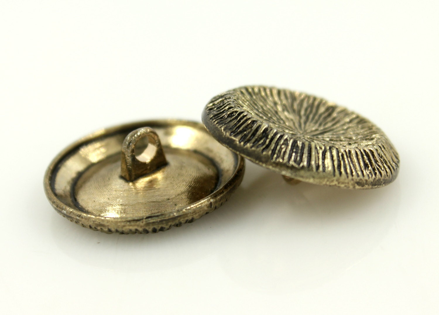 Metal Buttons - Dense Lines Metal Buttons , Antique Gold Color , Crater ...