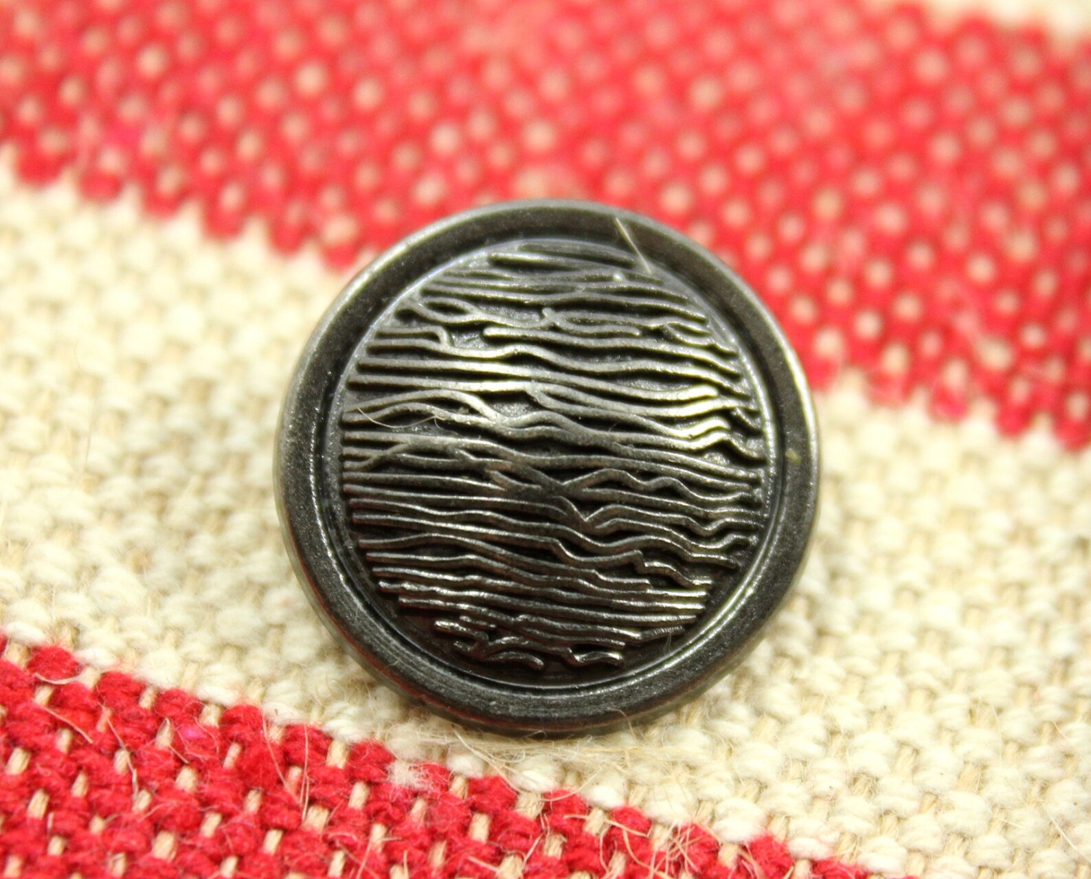 Messy Lines Metal Buttons Gunmetal Color Shank 0.87 Inch | Etsy