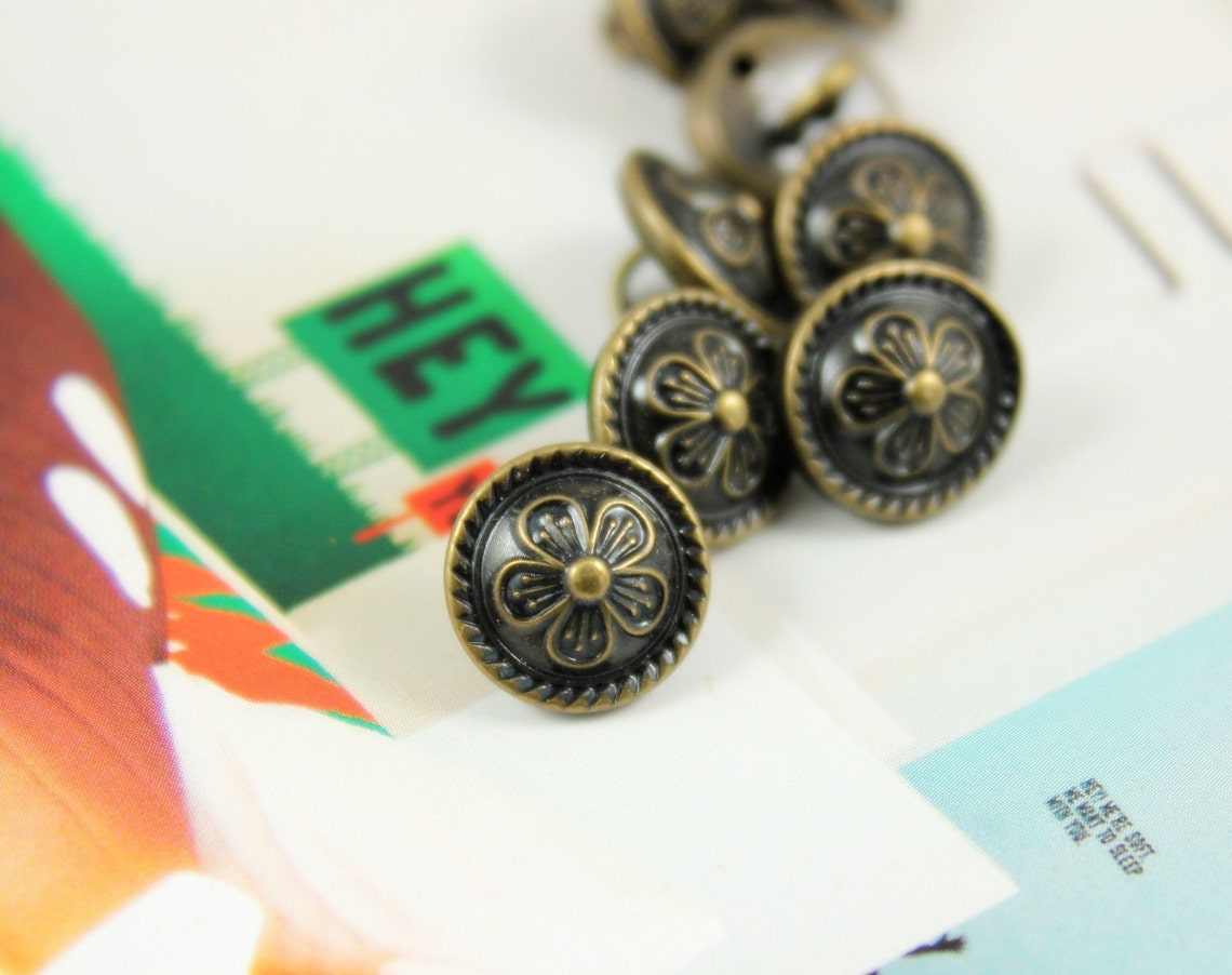 Metal Buttons Vinca Metal Buttons Antique Brass Color | Etsy
