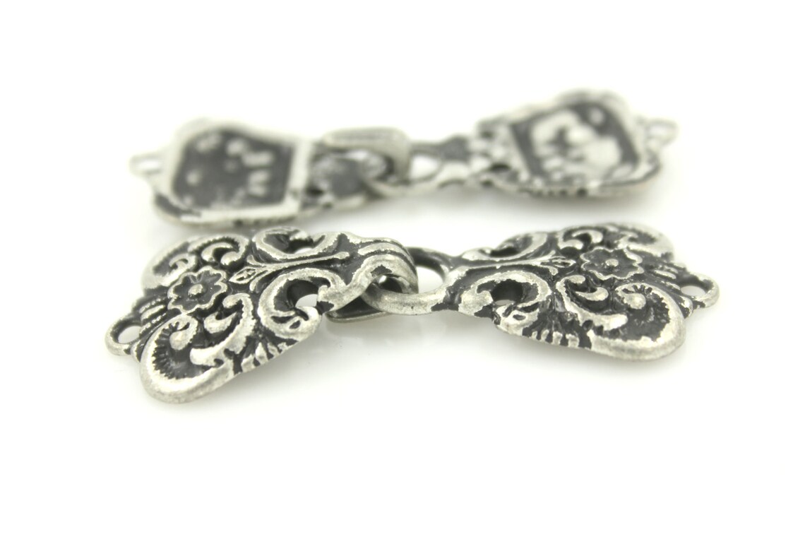 Cloak Clasp Fasteners Retro Silver Romantic Bouquet Cloak - Etsy