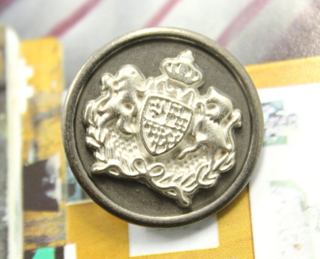 Metal Buttons - Silver Crest Emblem Metal Buttons , Gunmetal Base ...