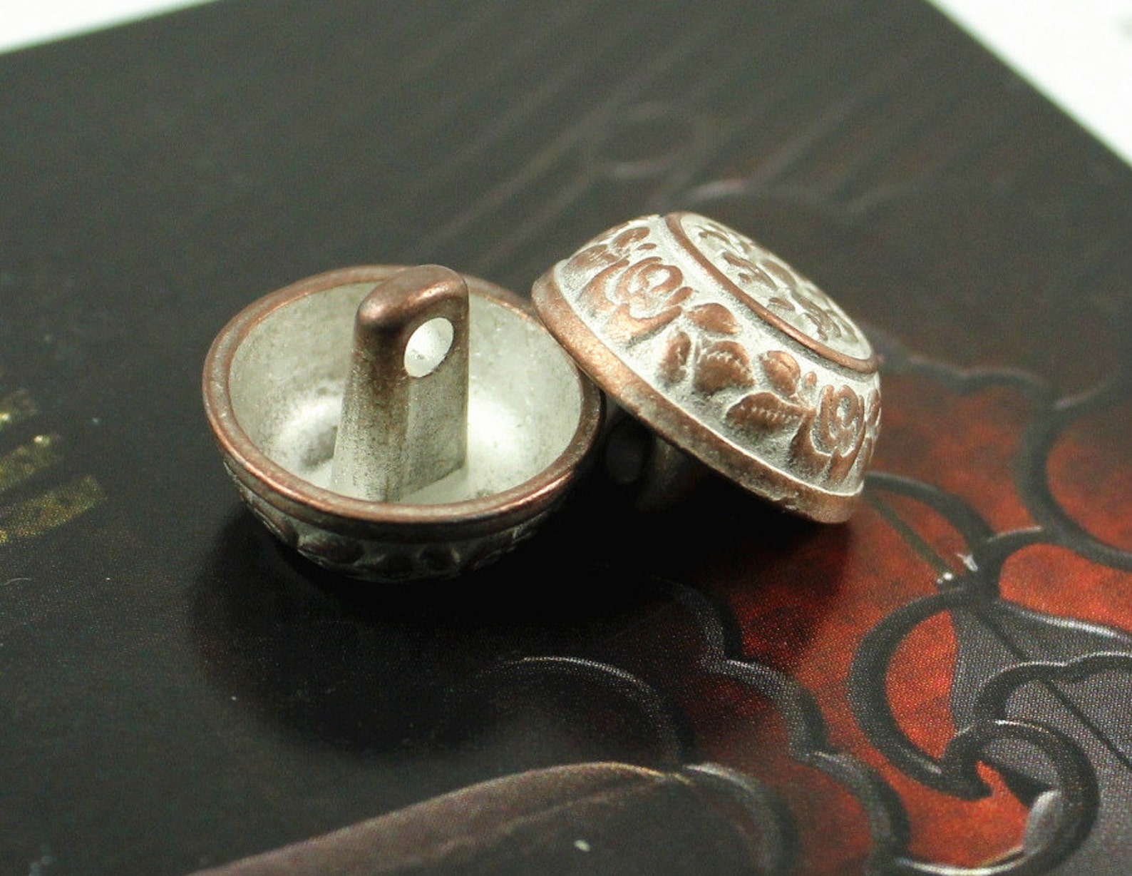 Metal Buttons - Flower Carving Metal Buttons , Copper White Color ...