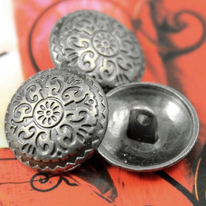 Metal Buttons - Carpet Pattern Metal Buttons , Gray Silver Color ...