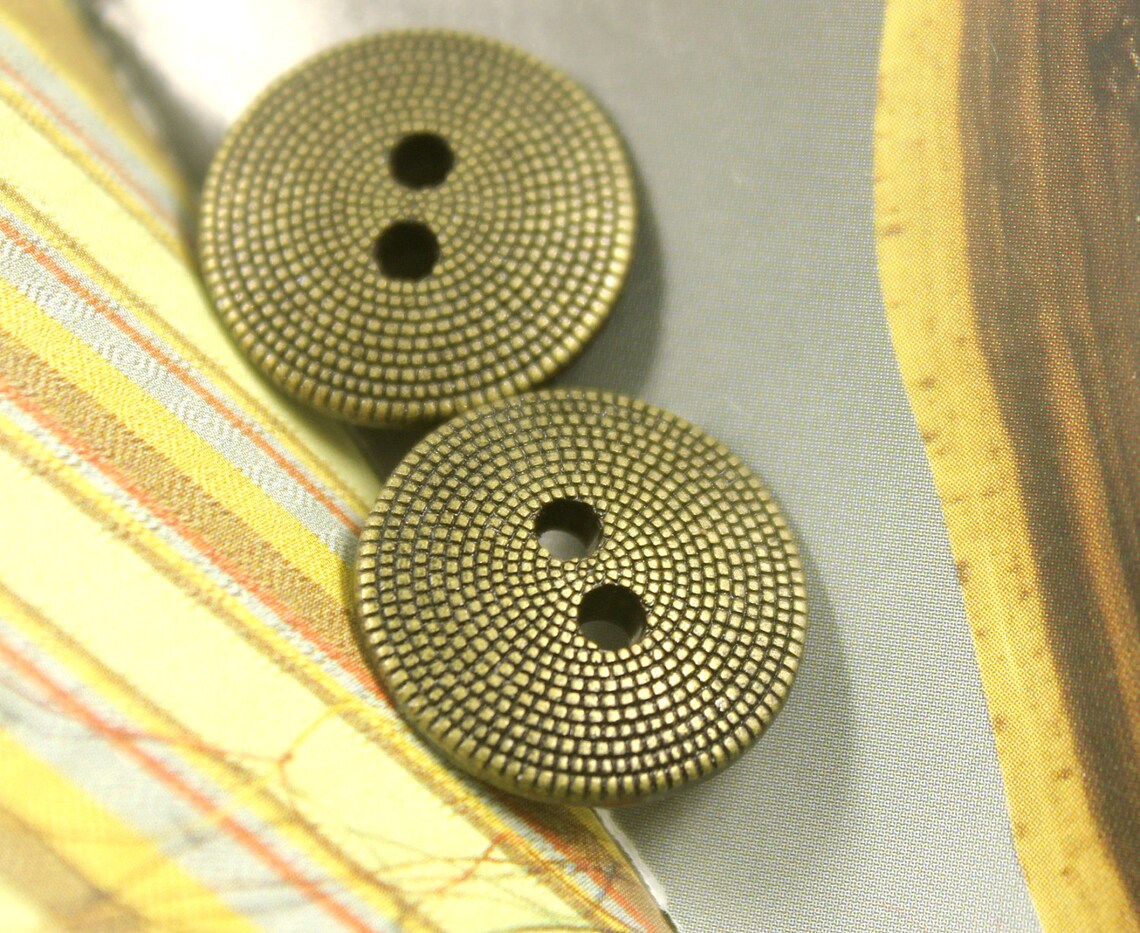 Metal Buttons - Masonry Antique Brass Metal Hole Buttons - 0.71 Inch ...