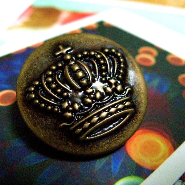 Crown Buttons - Etsy