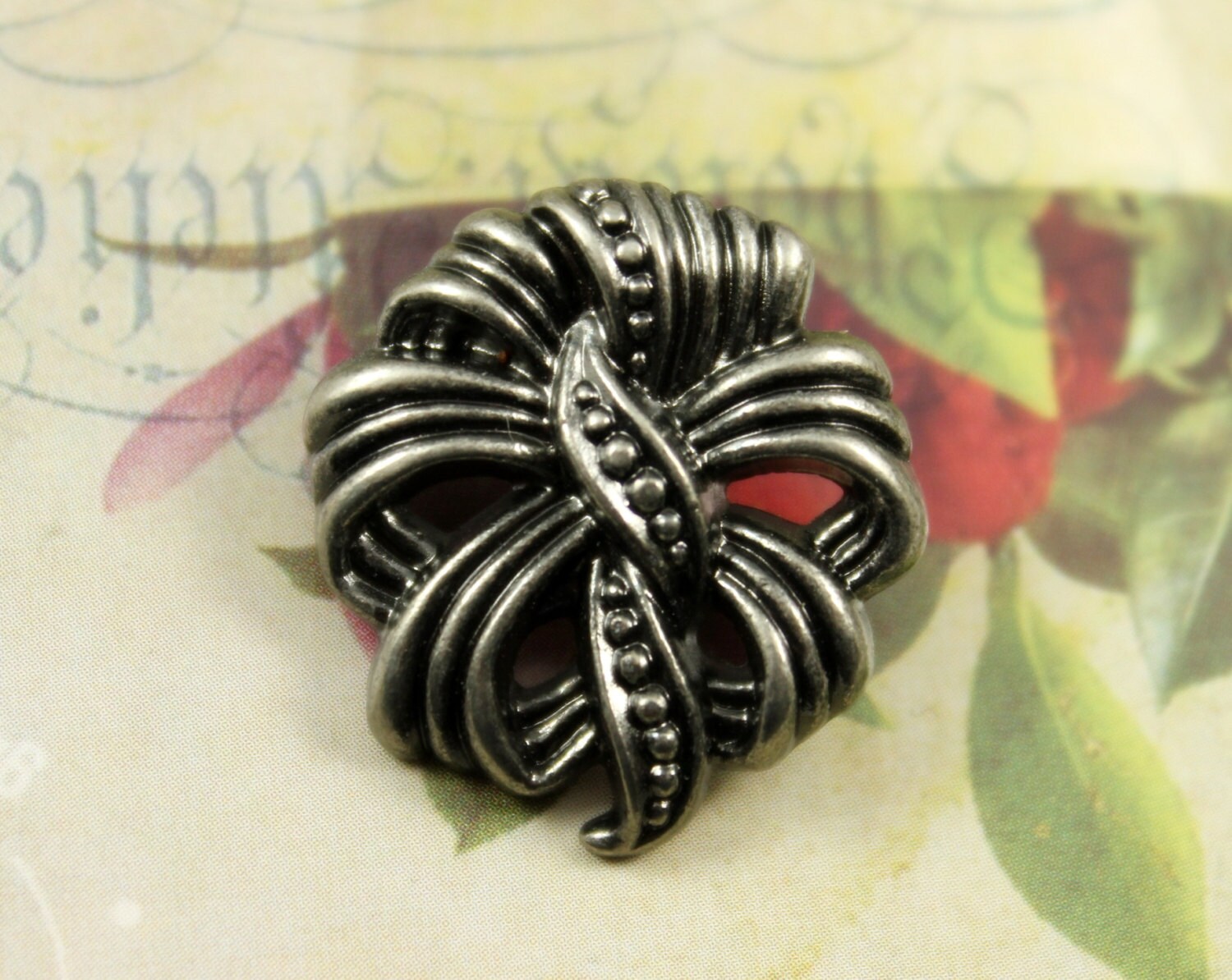 Metal Buttons - Ribbon Knots Metal Buttons , Gray Silver Color , Shank ...