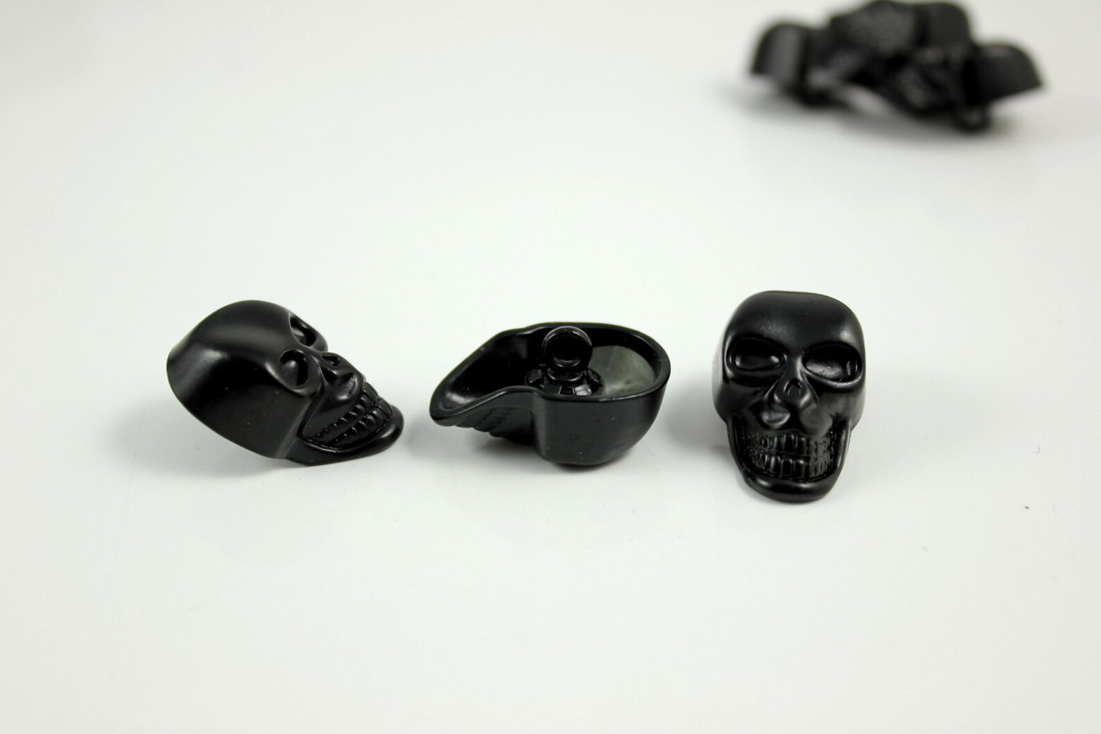 Metal Buttons - Skull Metal Buttons , Black Color , Shank , 1 Inch , 6 ...
