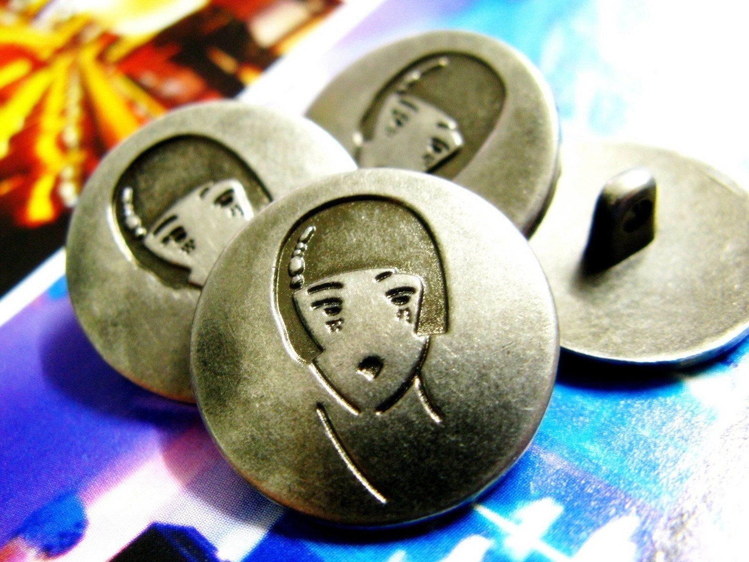 Metal Buttons Girl Face Metal Buttons Gray Silver Color | Etsy