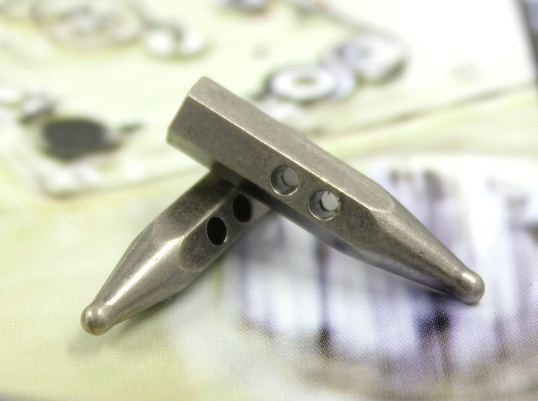 Metal Buttons - Pencil Gray Silver Stub Metal Hole Buttons - 25mm - 1 ...