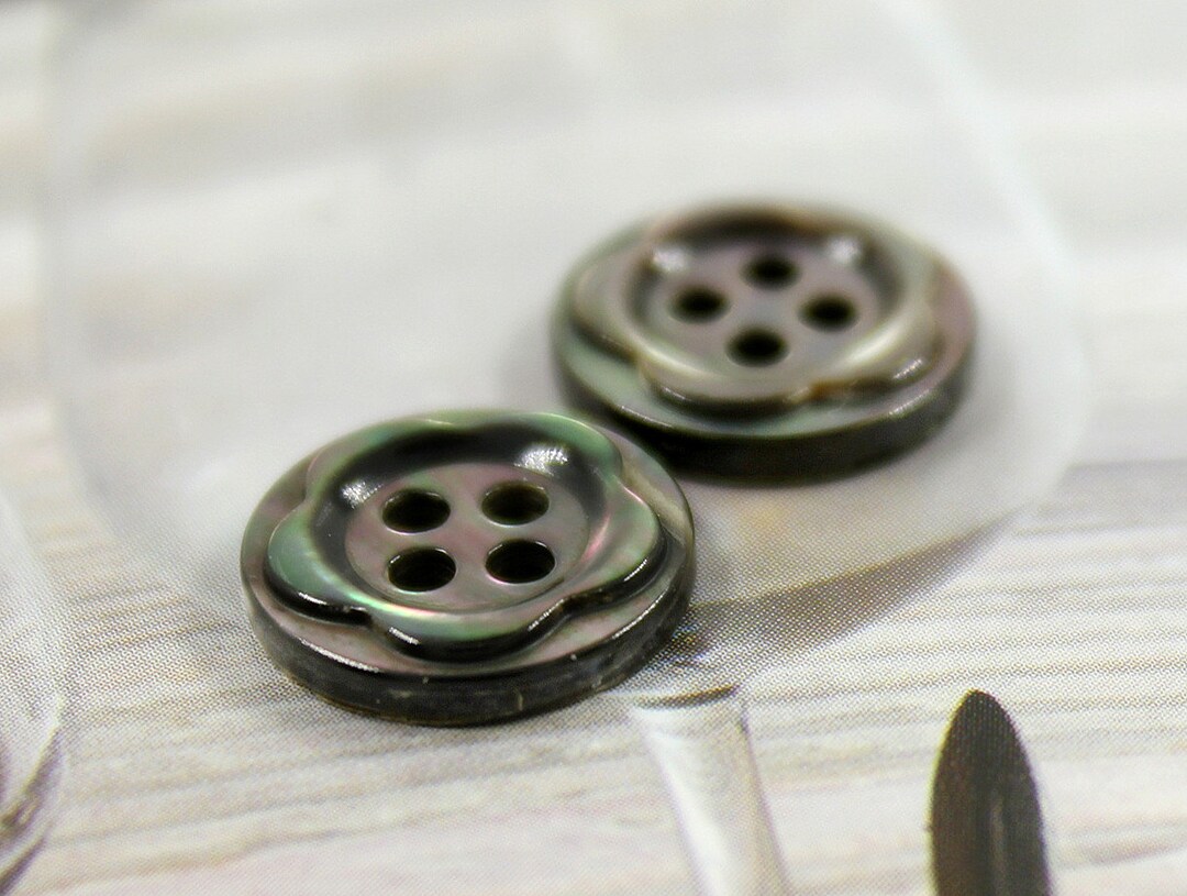 Shell Buttons Flower Carving Black Mother of Pearl Buttons, 0.43 Inch ...
