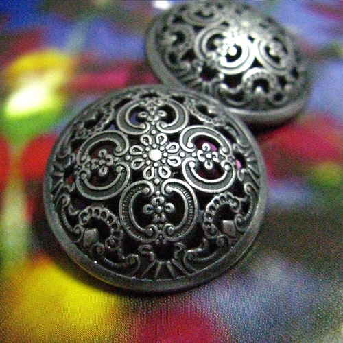 Metal Buttons Flowery Engraving Metal Buttons Gray Silver - Etsy
