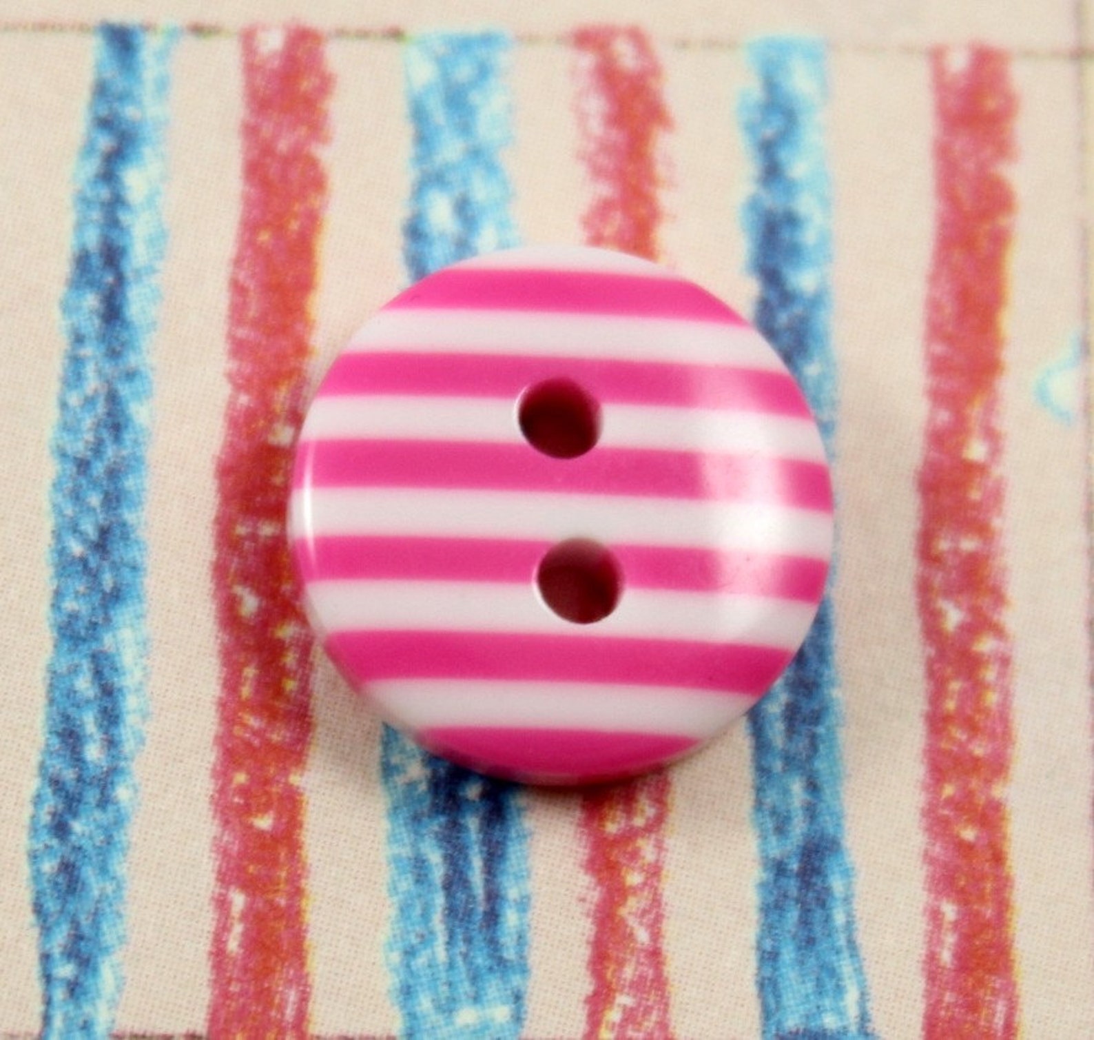 So Cute 10 Pieces of Baby Pink Striped Candy Buttons 2 Holes. - Etsy