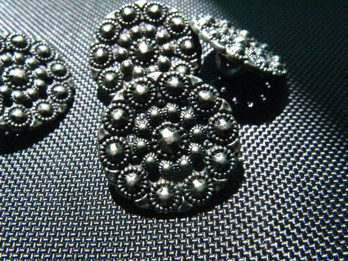 Metal Buttons - 10 Pieces Meticulous Gothic Gorgeous Open Work Beaded ...