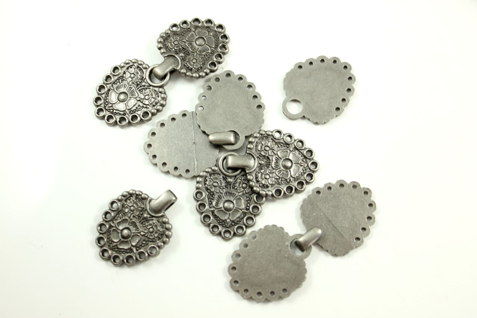 Cloak Clasp Fasteners Romantic Bouquet Design Gunmetal Cloak - Etsy