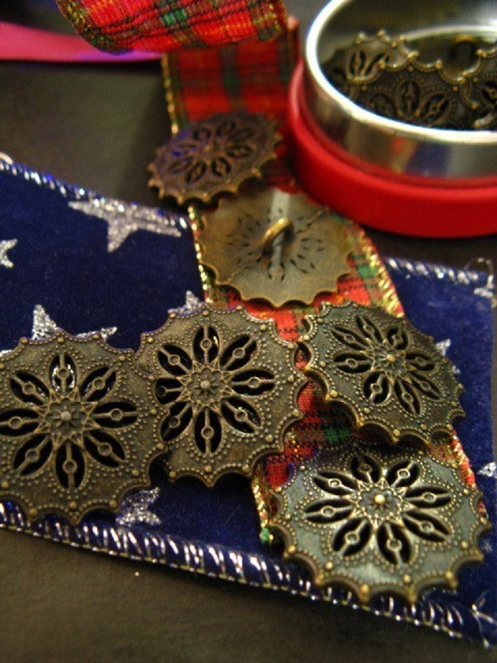 Wholesale Flower Metal Buttons Fancy Lot 50 Bronze Pierced - Etsy