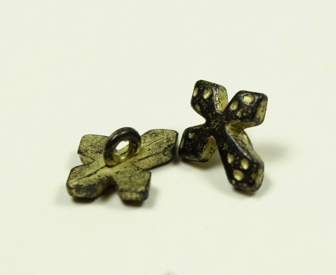 Metal Buttons - Cross Metal Buttons , Gunmetal Yellow Color , Shank , 0 ...
