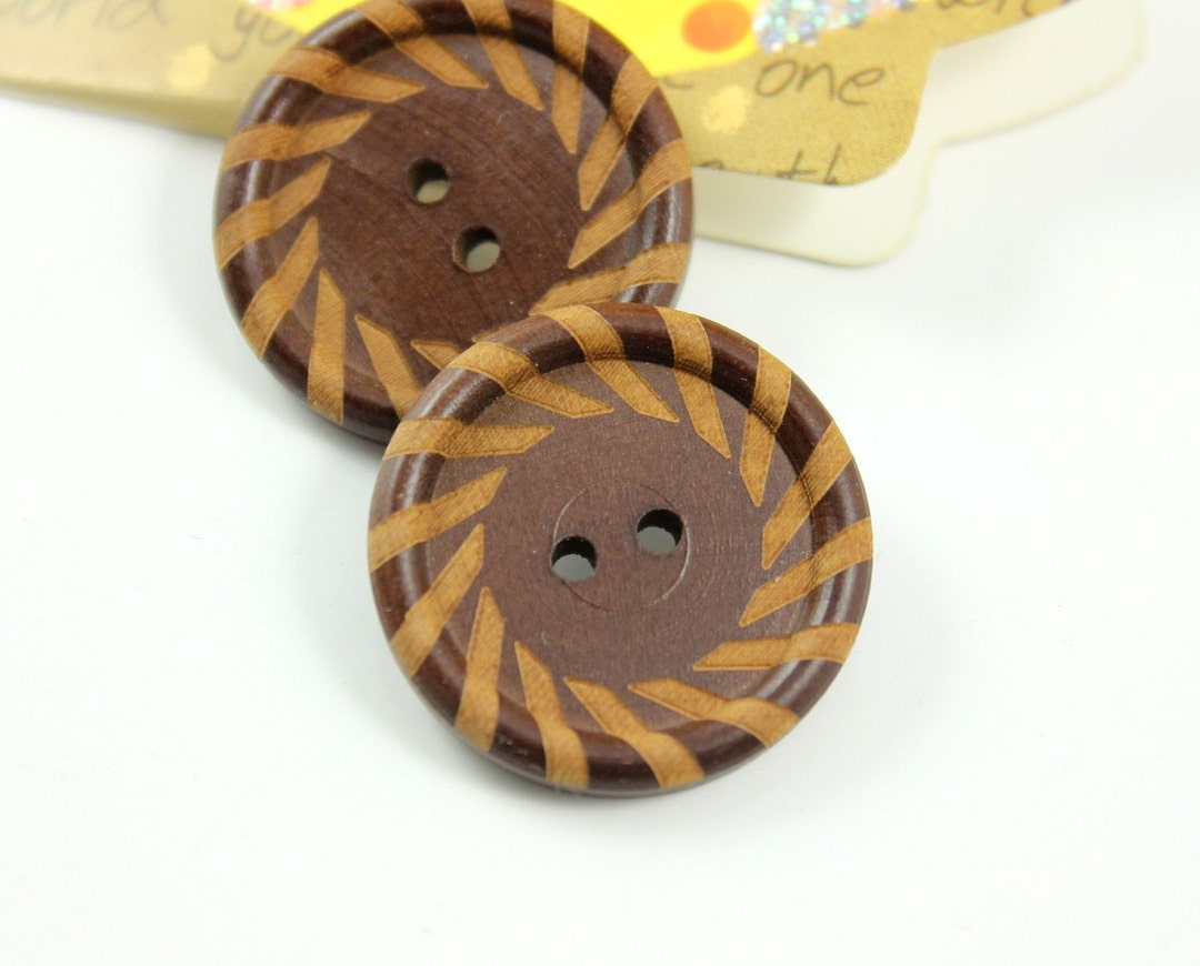 Wooden Buttons - Beautiful Spiral Pattern Border Cascading Recessed ...