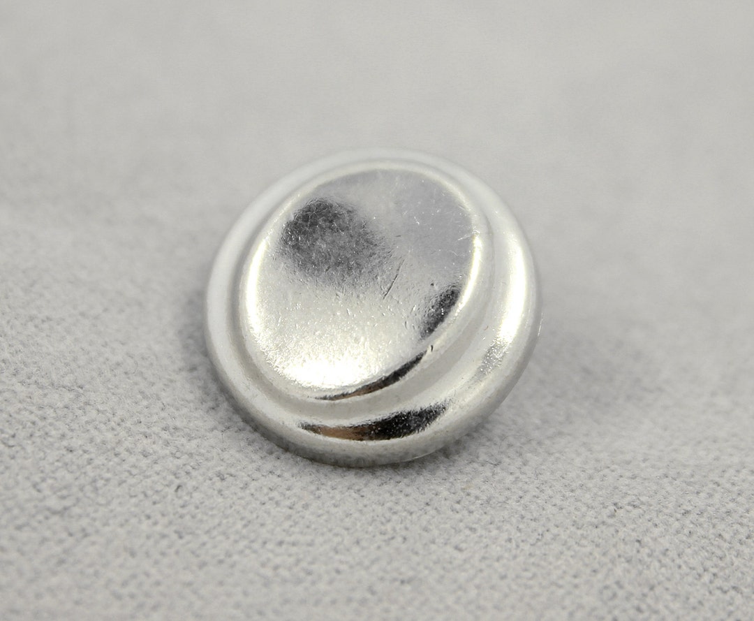 Metal Buttons - Oval and Round Metal Buttons , Matte Silver Color ...
