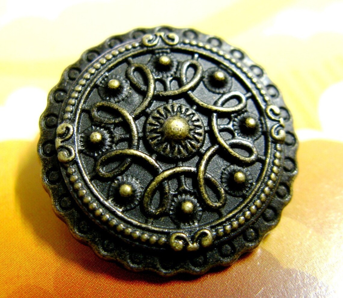 Celtic Shield Metal Buttons Antique Brass Color Shank 1 | Etsy