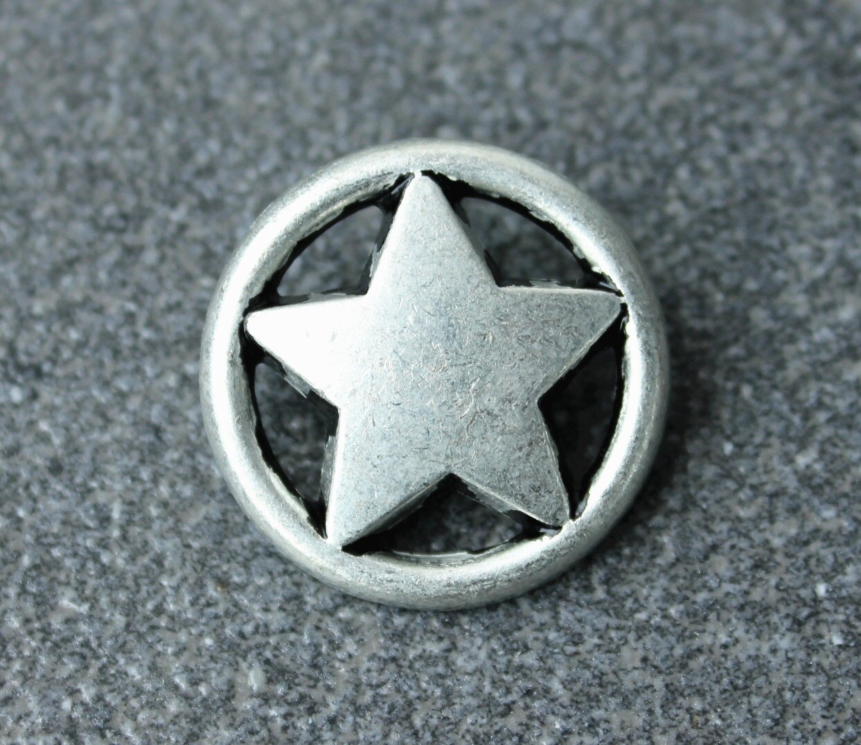 Star Metal Buttons - Matte Silver Open Work Ring and Star Shank Buttons ...