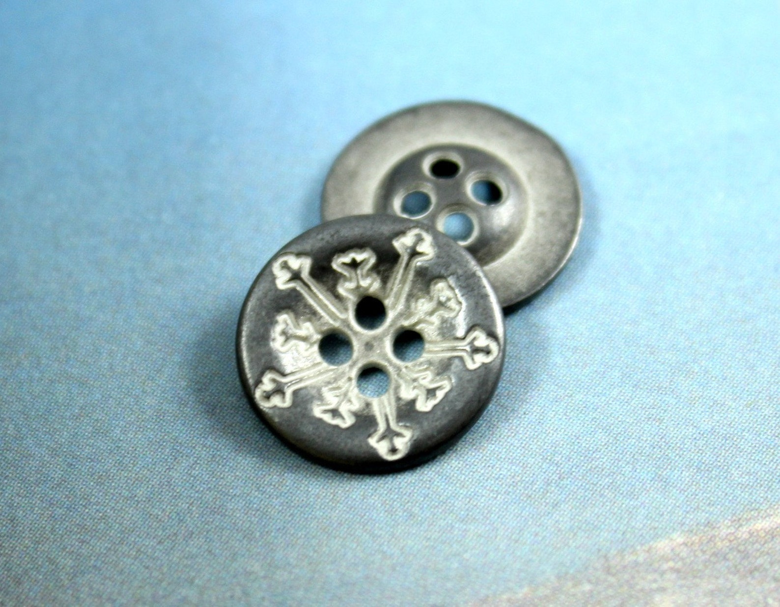 Metal Buttons Snowflakes Metal Buttons Gunmetal White | Etsy