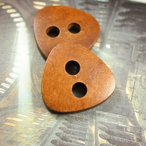 Wooden Buttons - Round Triangle Design Light Brown Big Holes Wooden ...