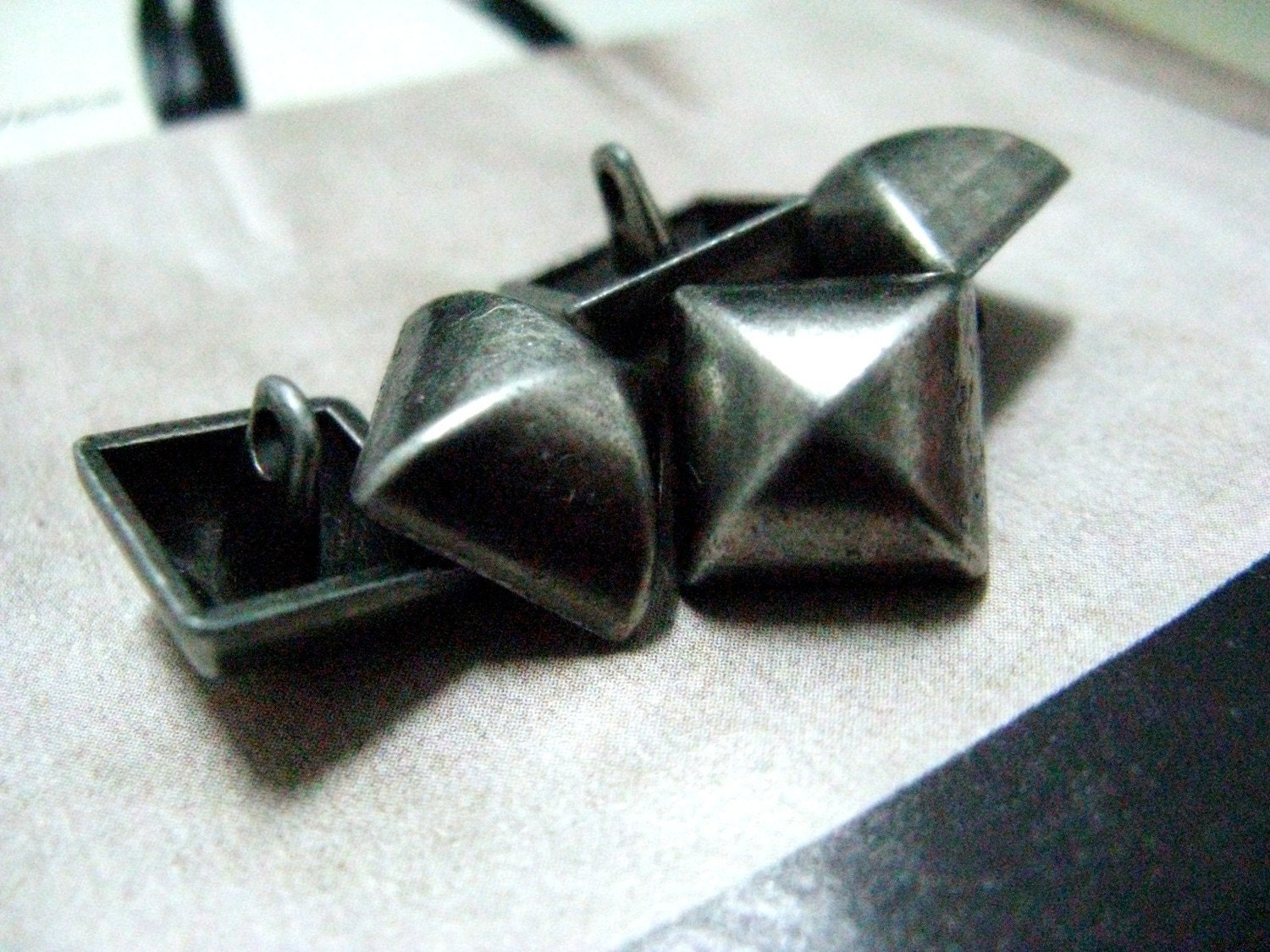 Metal Buttons - Square Cone Metal Buttons , Gray Silver Color , Shank ...