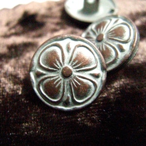 Clover Metal Buttons - Set 10 Cutie Copper White Patina Clover Buttons ...
